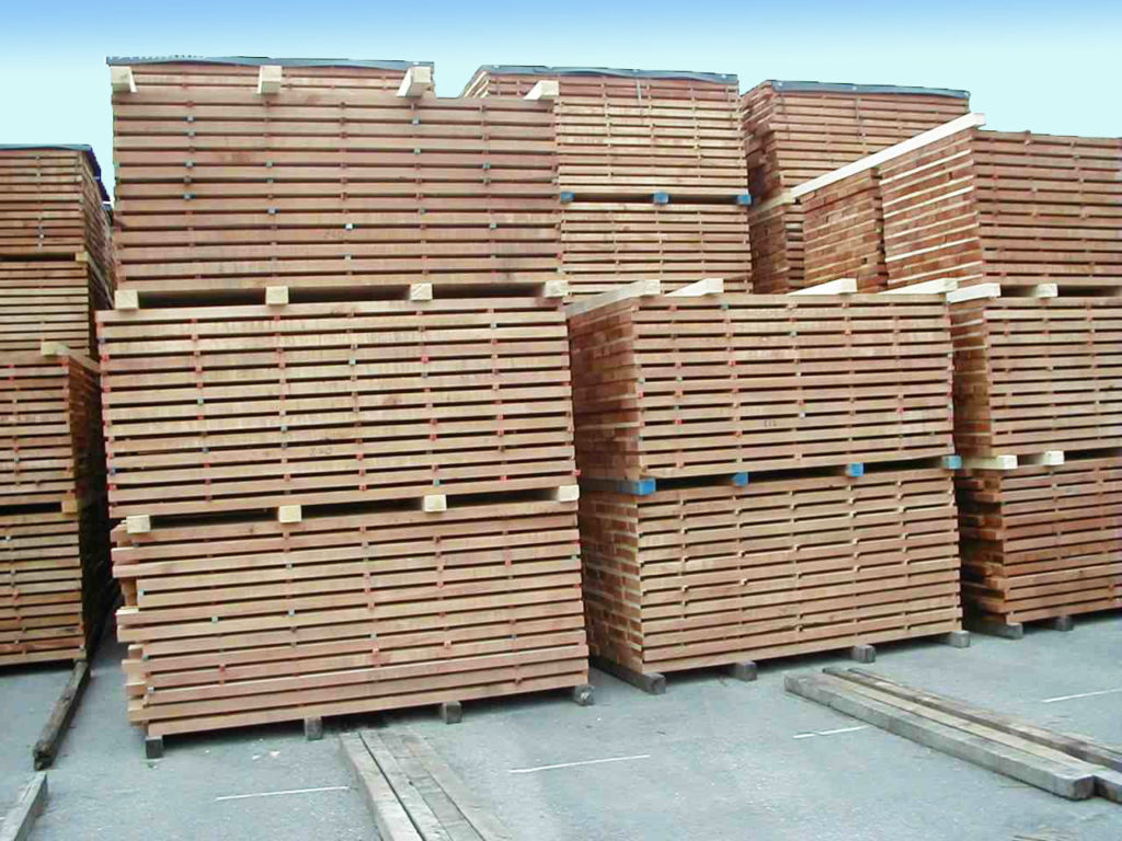 Natural / steamed Beech square-edged boards - LBSA